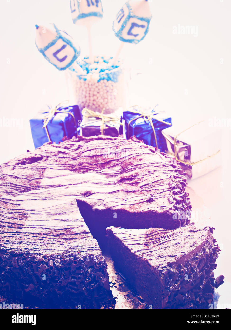 Nun cake hi-res stock photography and images - Alamy