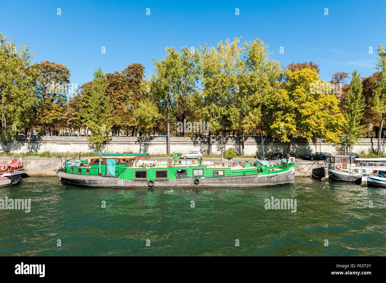 France, Paris, barges on the Seine river Stock Photo - Alamy