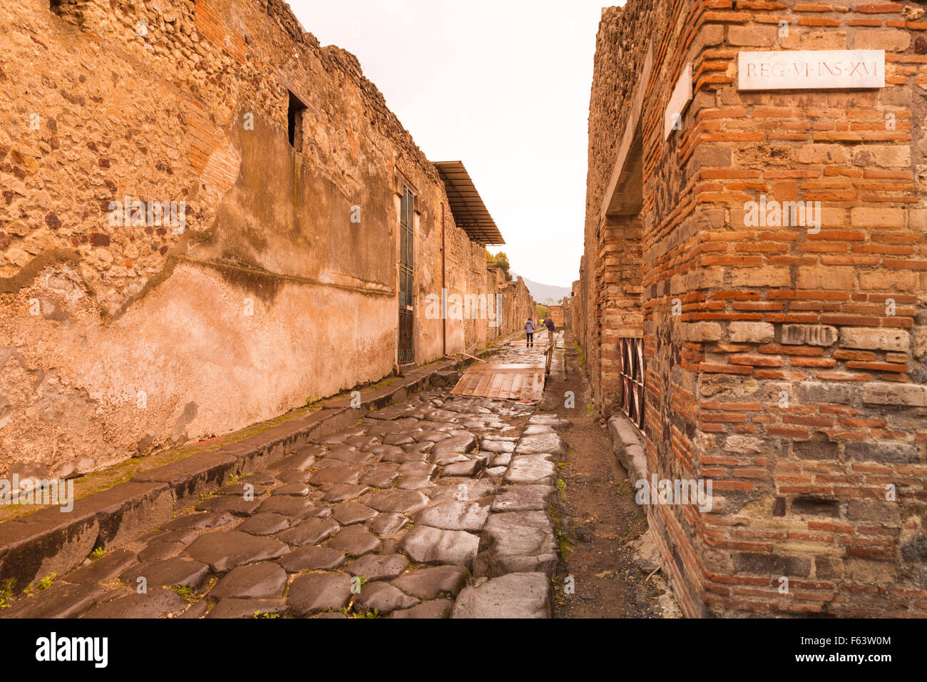 Ancient Roman street in Pompeii, UNESCO World Heritage Site, Pompei ...