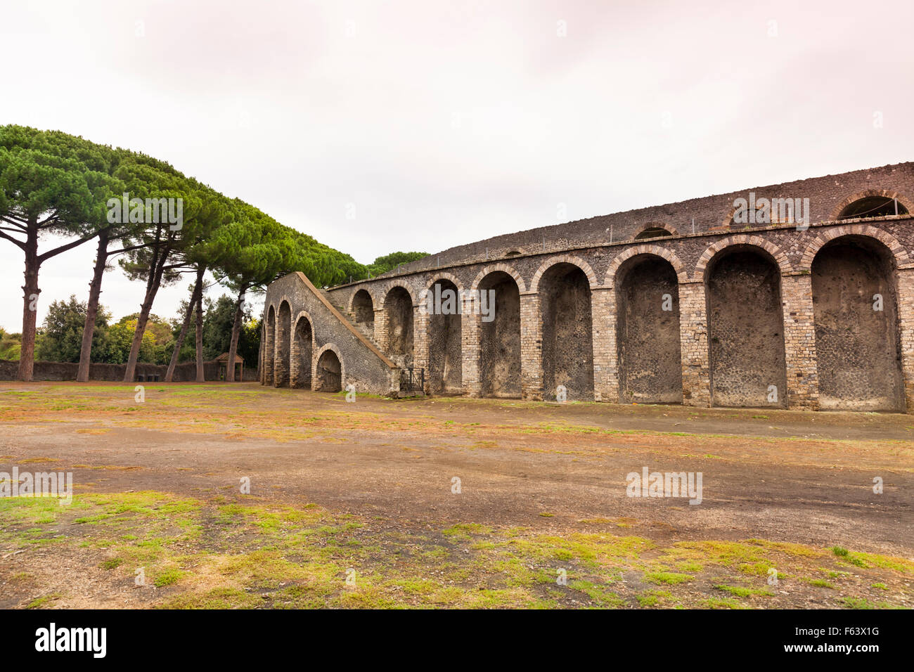 The ancient Roman Amphitheatre at Pompeii, Italy Stock Photo - Alamy