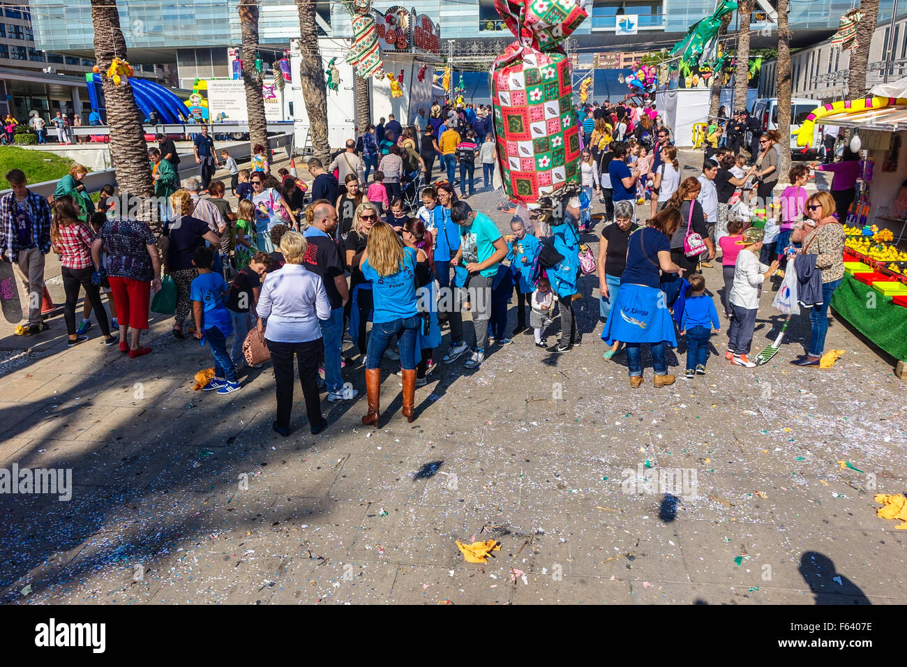 Benidorm, Spain. 11th November, 2015. Locals and tourists scramble to ...