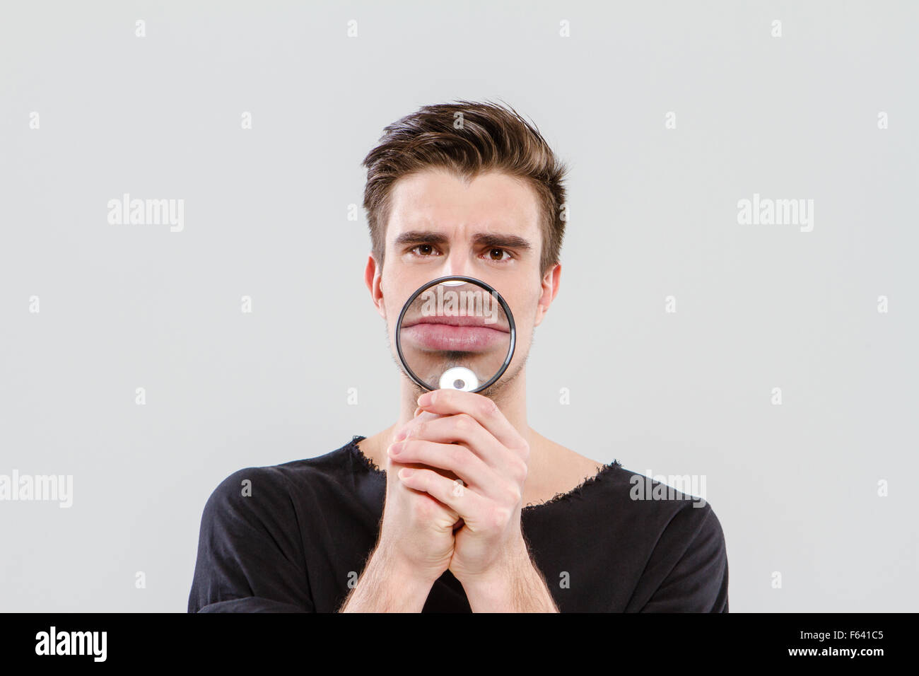 Funny man magnifying glass hi-res stock photography and images - Alamy Funny man magnifying glass hi-res stock photography and images - Alamy