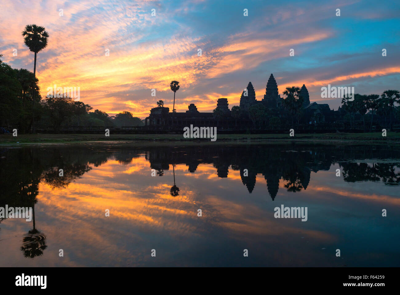 Silhouette of Angkor Wat at sunrise Stock Photo - Alamy