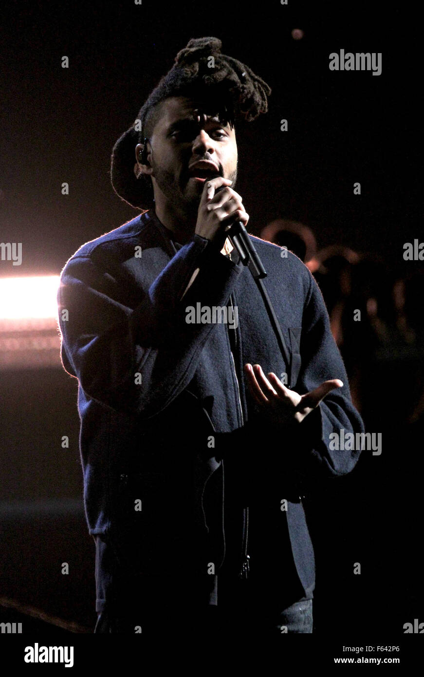 New York, New York, USA. 10th Nov, 2015. Singer THE WEEKND performs on ...