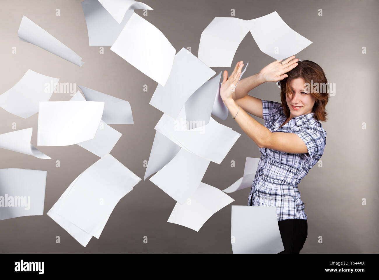 Flying business documents hi-res stock photography and images - Alamy