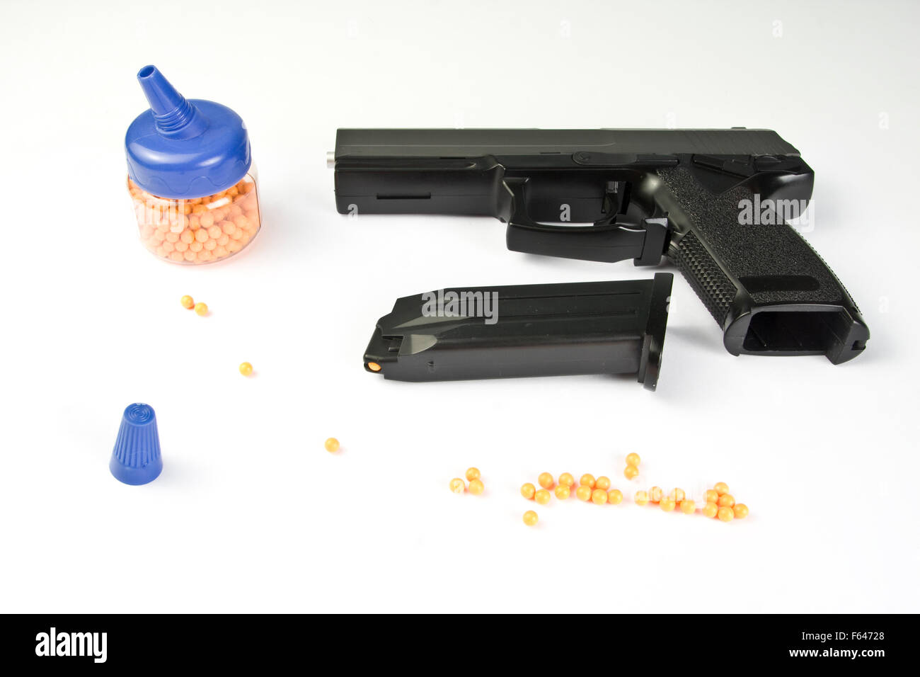 Air gun set. Gun and pellets Stock Photo - Alamy