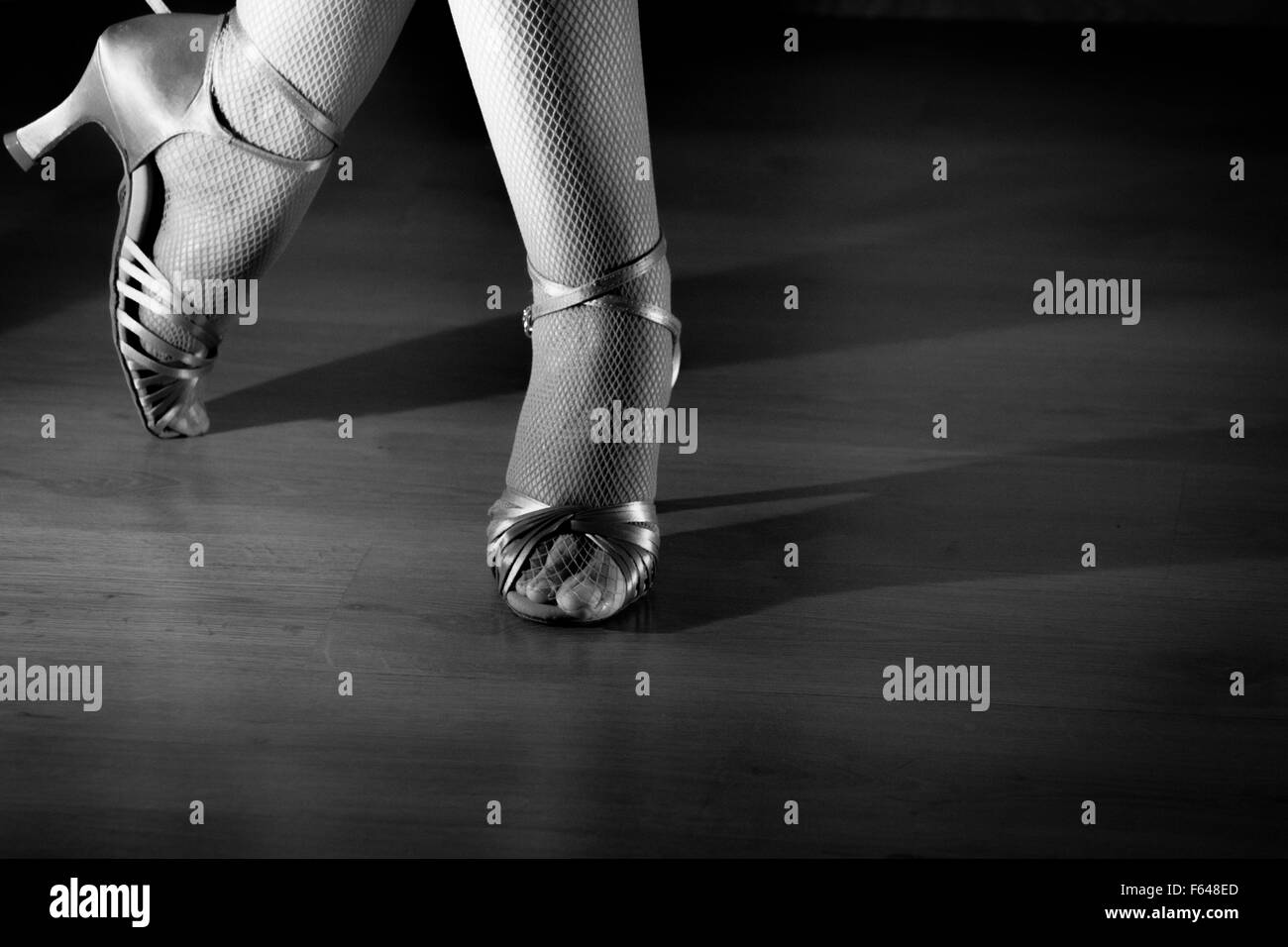 Dancing Feet Heels Stock Photos & Dancing Feet Heels Stock Images - Alamy
