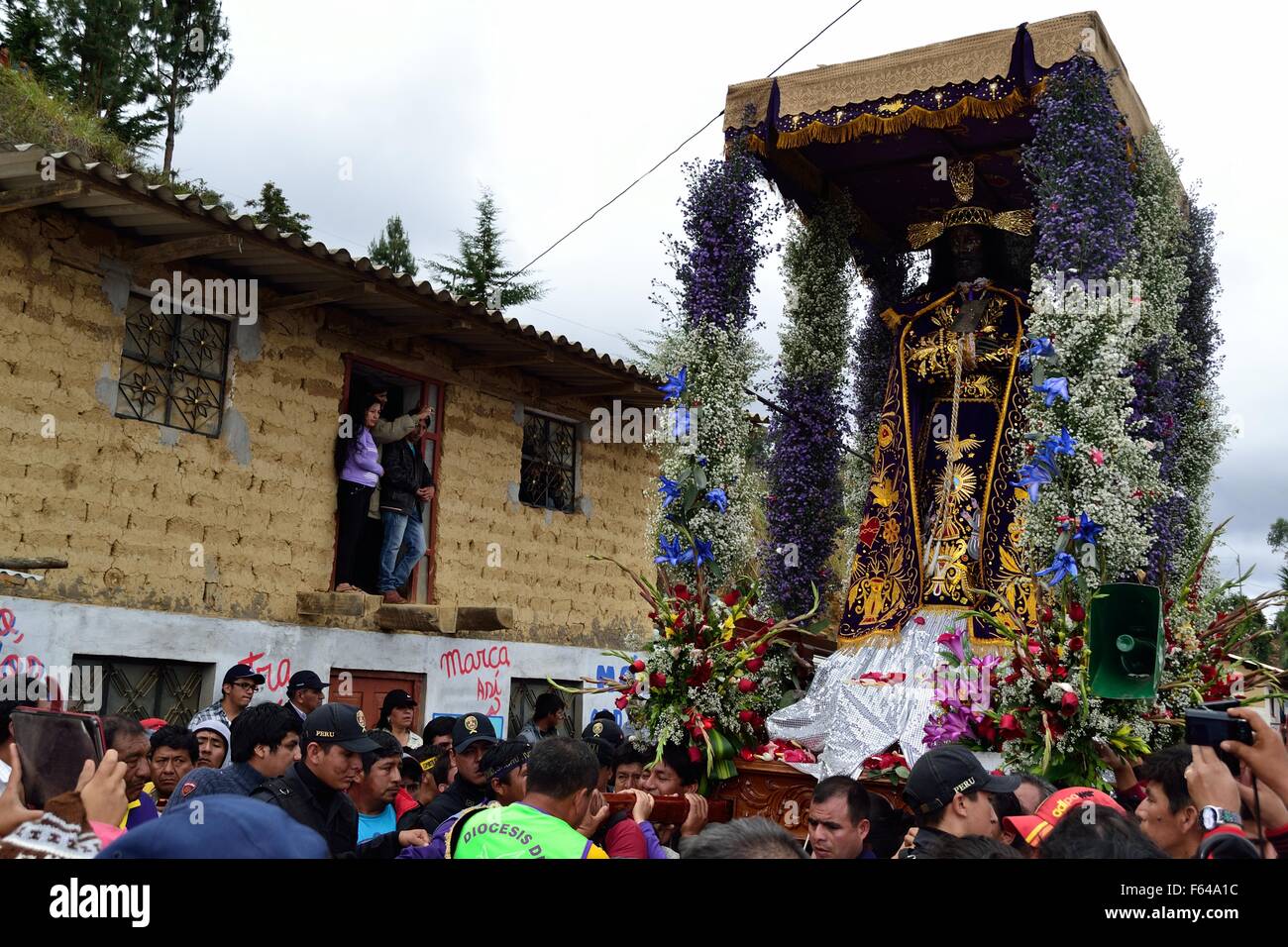 Procession - Señor Cautivo de Ayabaca peregrination in AYABACA ...