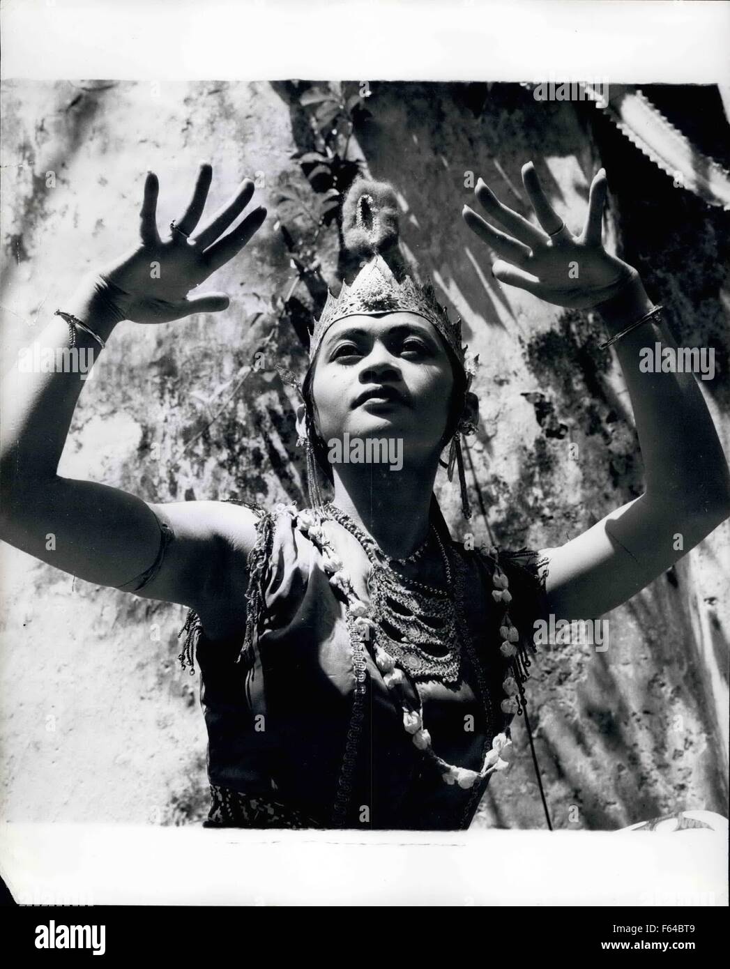 Javanese princess hi-res stock photography and images - Alamy