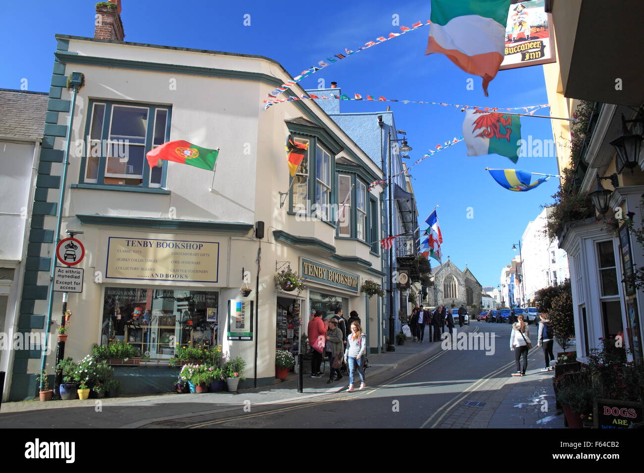 Tenby town centre hi-res stock photography and images - Alamy