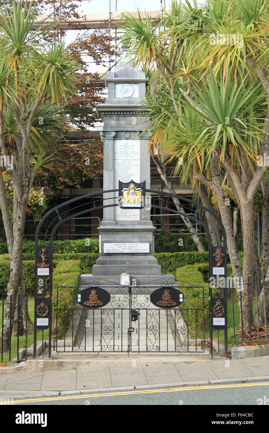 War Memorial, corner South Parade and Upper Park Rd, Tenby ...
