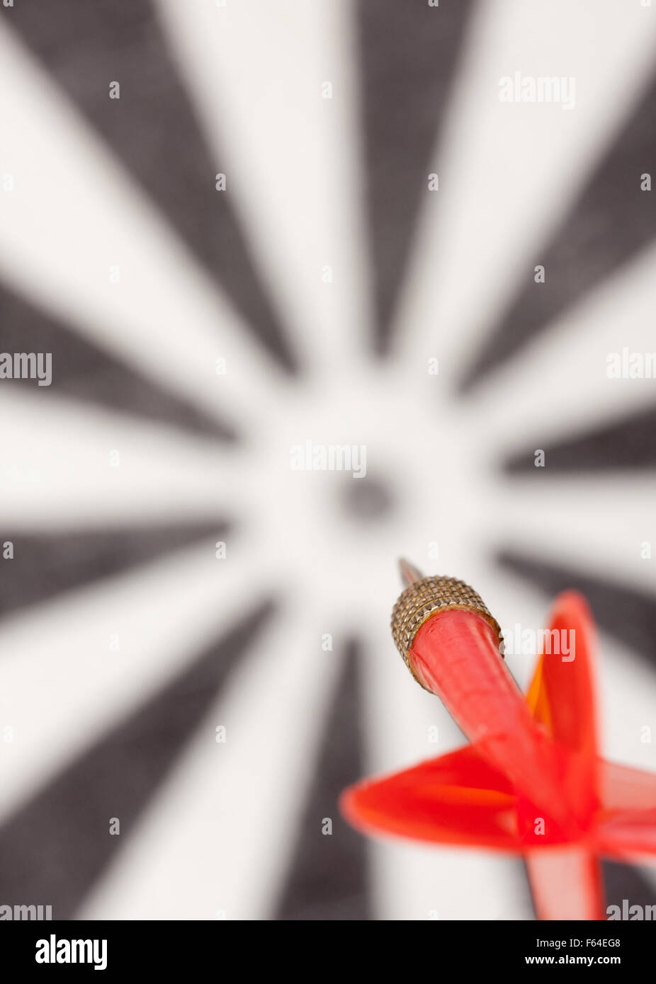 Flying dart hi-res stock photography and images - Alamy