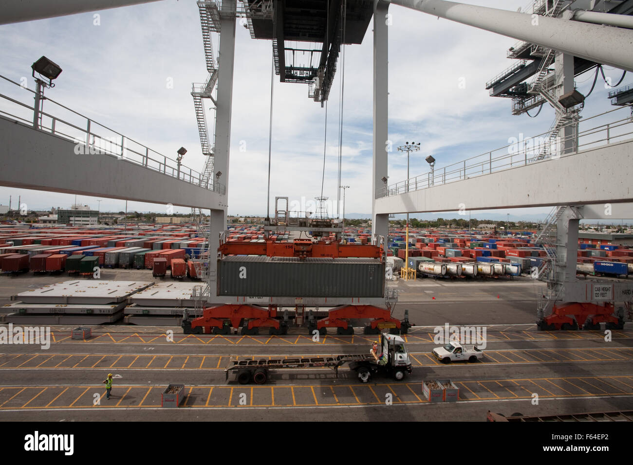 shipping container being loaded on ship Stock Photo - Alamy
