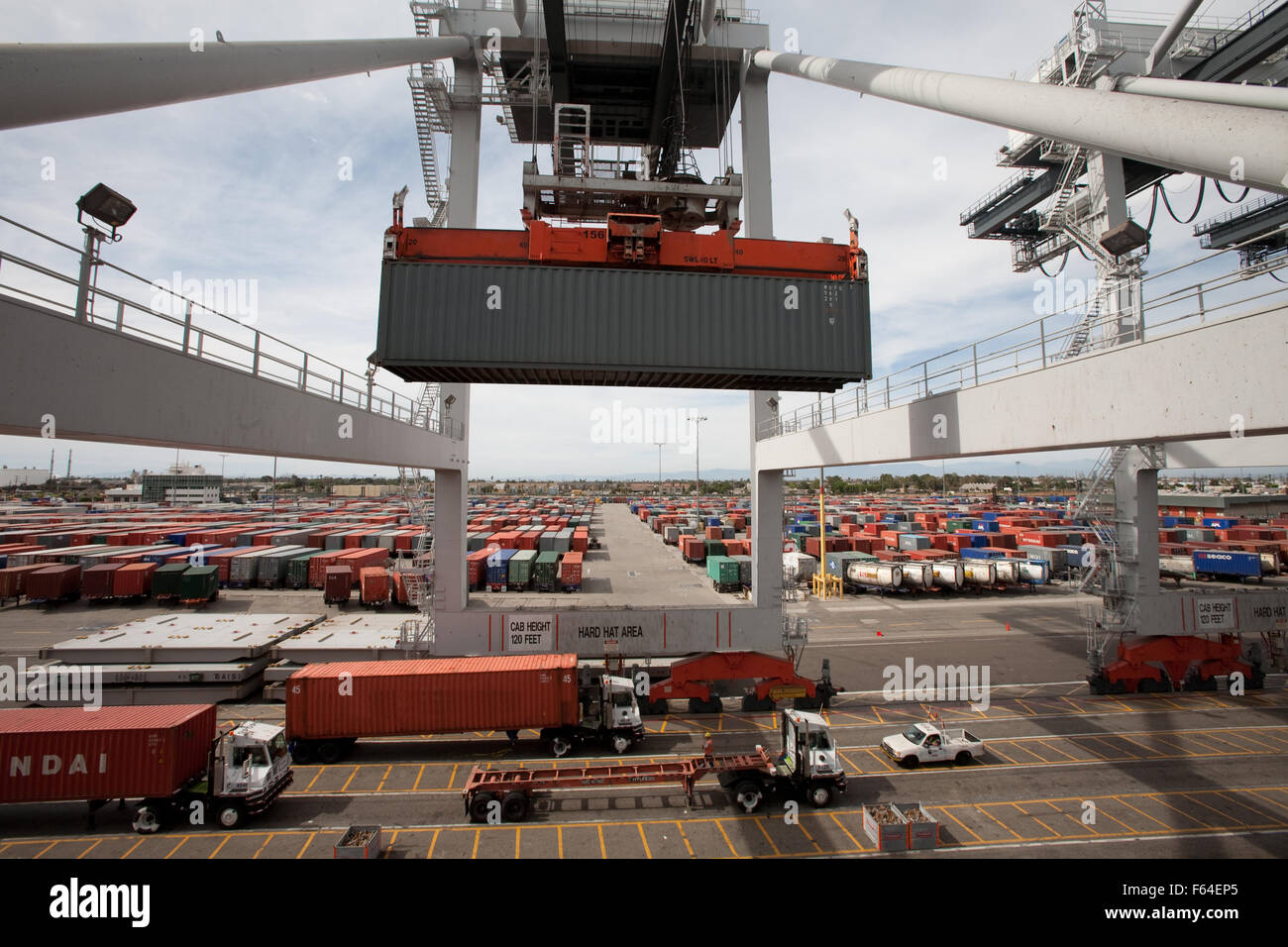 Container cargo ship loaded hi-res stock photography and images - Alamy