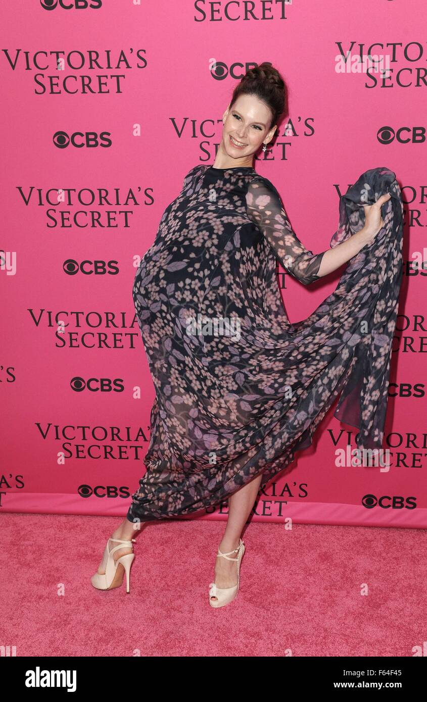New York, NY, USA. 10th Nov, 2015. Mary Helen Bowers at arrivals for ...
