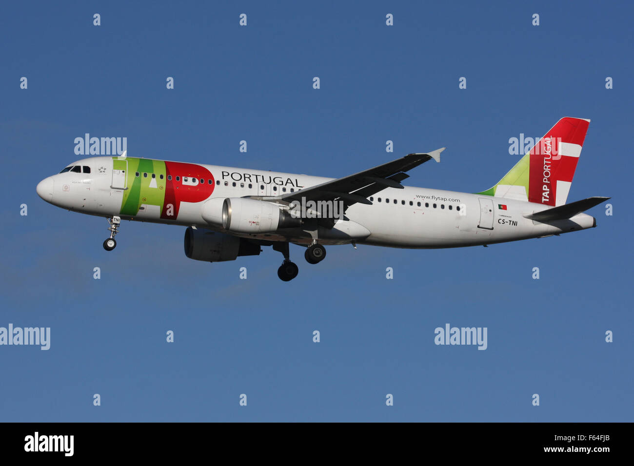 tap portugal a320 Stock Photo - Alamy