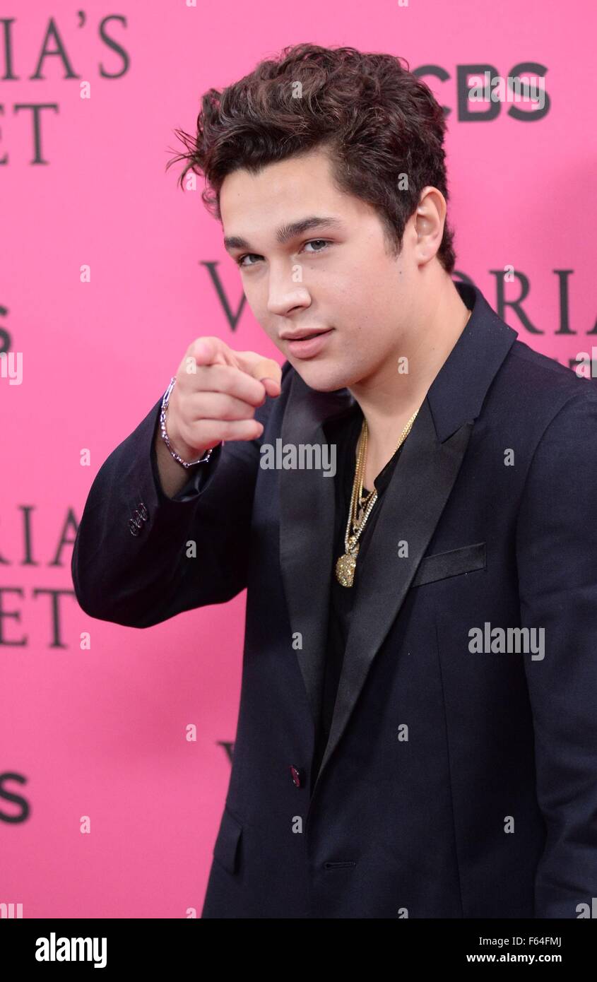 New York, NY, USA. 10th Nov, 2015. Austin Mahone at arrivals for 20th ...