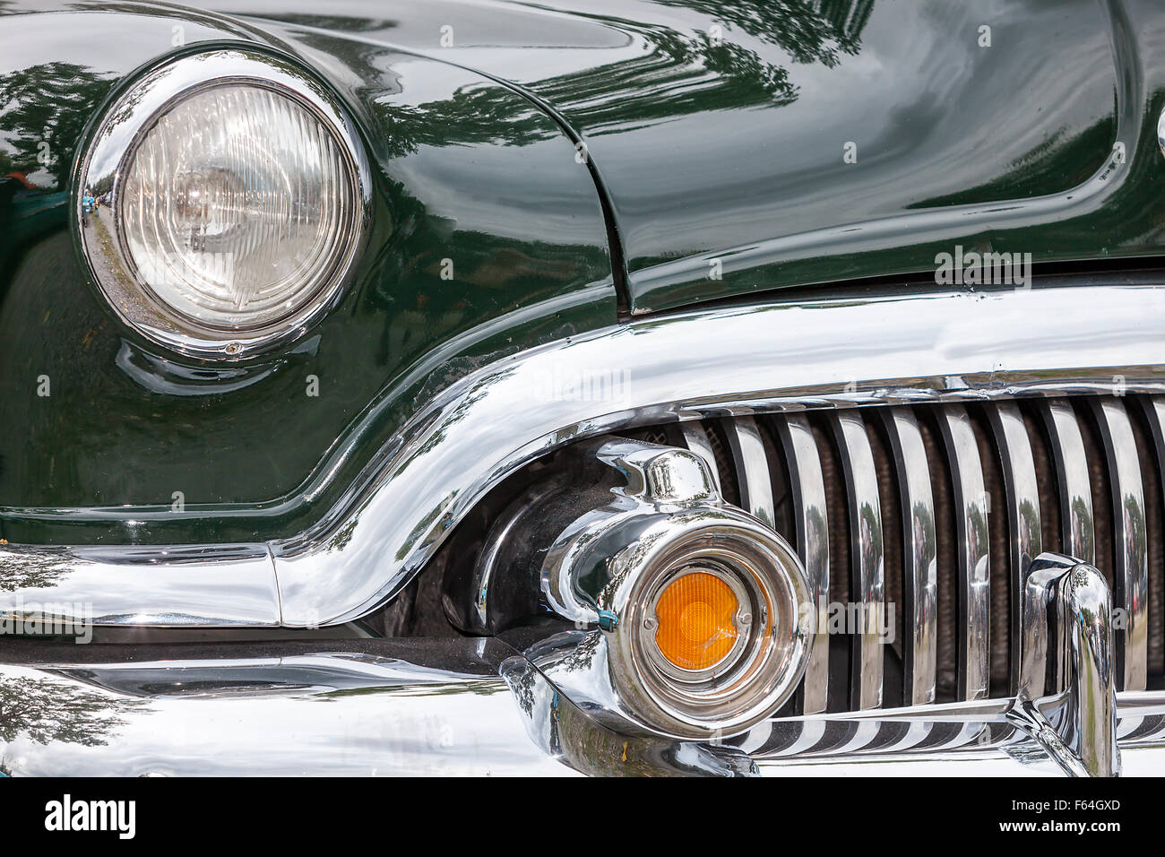 American vintage car, close-up of Buick front detail Stock Photo - Alamy