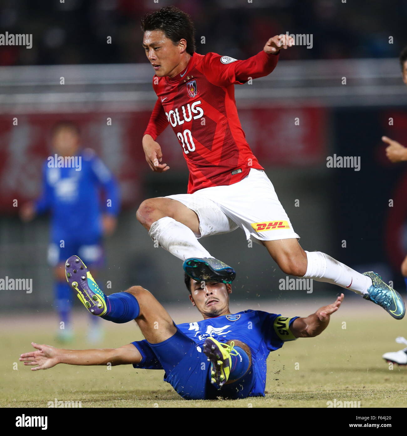 Saitama, Japan. 11th Nov, 2015. Tomohiro Taira (Zelvia), Tadanari Lee (Reds) Football/Soccer ...