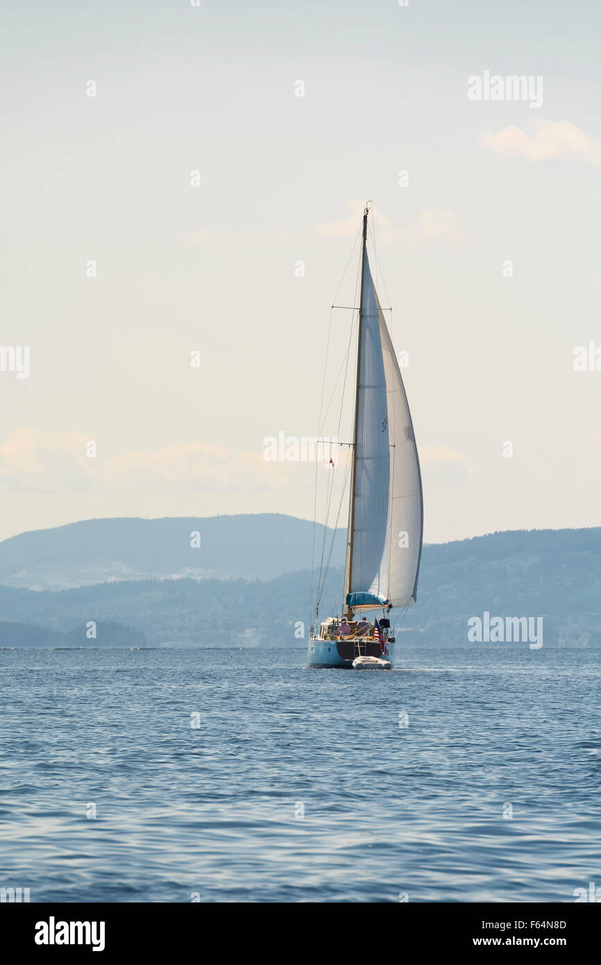 Sailing away hi-res stock photography and images - Alamy