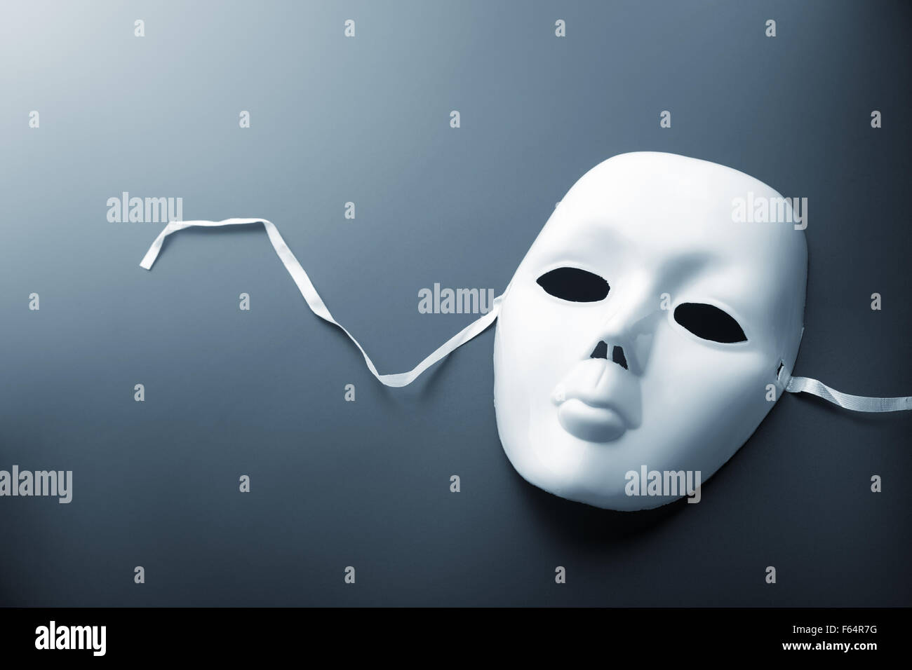 Theater mask hi-res stock photography and images - Alamy