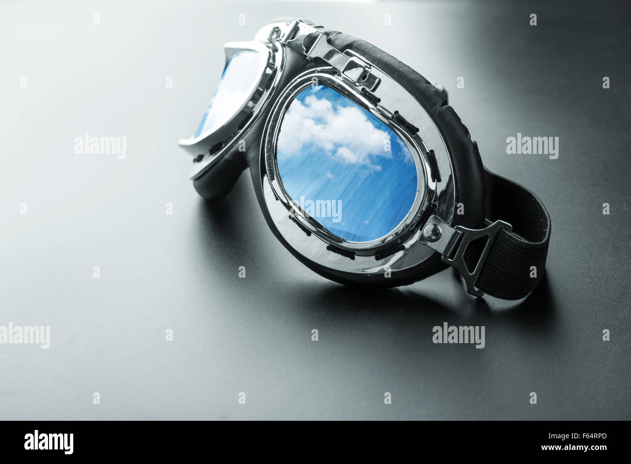 Pilot glasses with sky reflection Stock Photo - Alamy