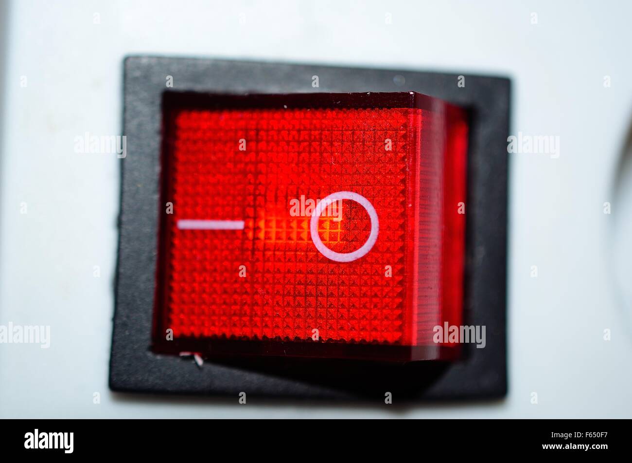 red power button Stock Photo - Alamy