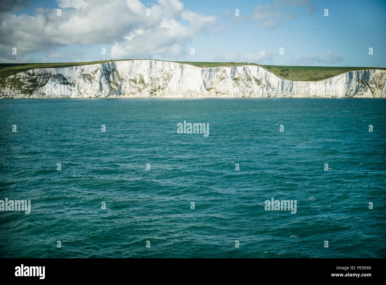 Scenic view white chalk hi-res stock photography and images - Alamy