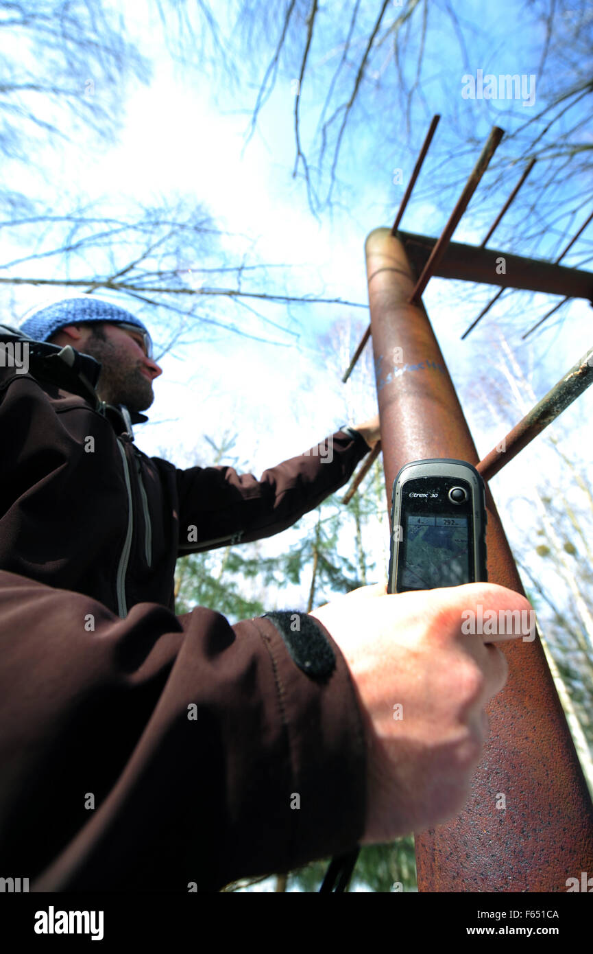 Geocache geo cache geocaching hi-res stock photography and images - Alamy