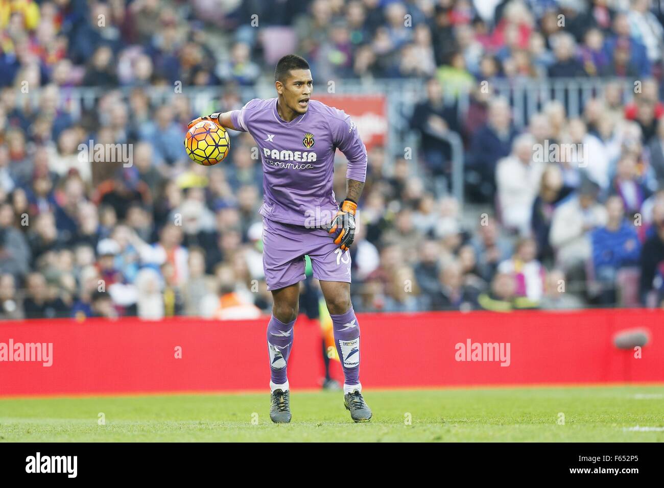 Barcelona, Spain. 8th Nov, 2015. Alphonse Areola (Villarreal) Football ...