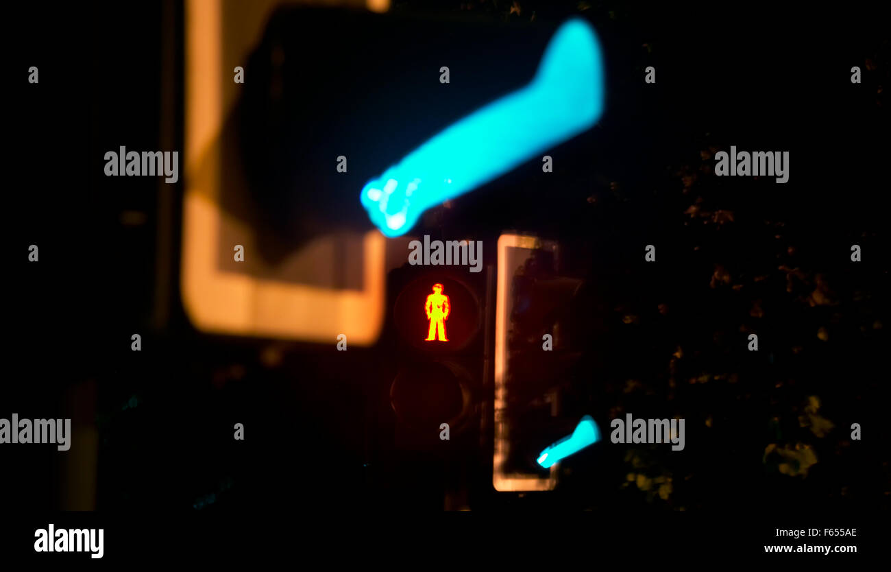 traffic light signals at night Stock Photo - Alamy