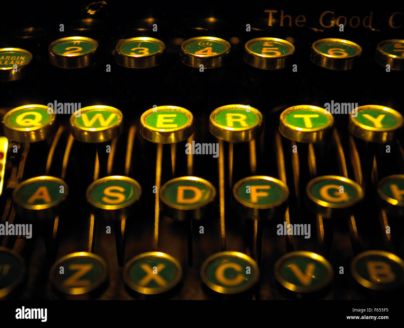 qwerty typewriter keys Stock Photo - Alamy