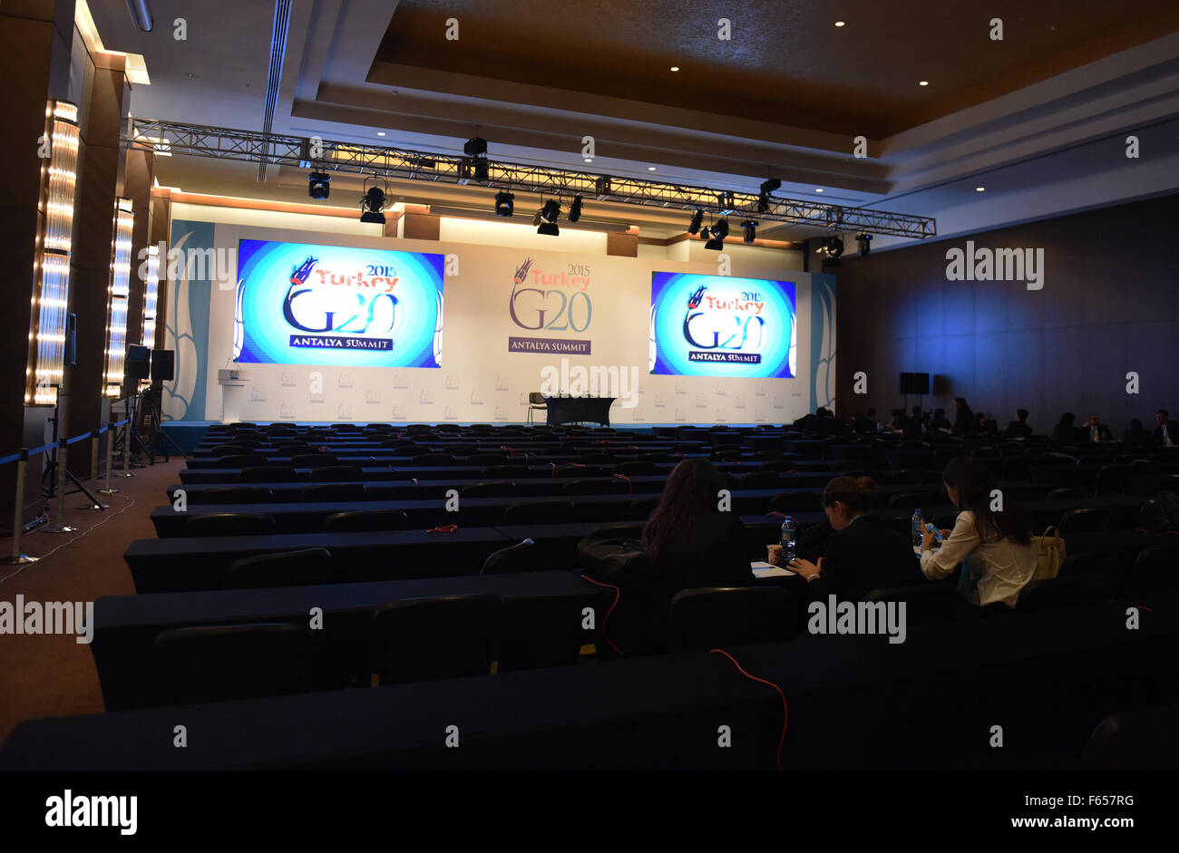 Imc room hi-res stock photography and images - Alamy