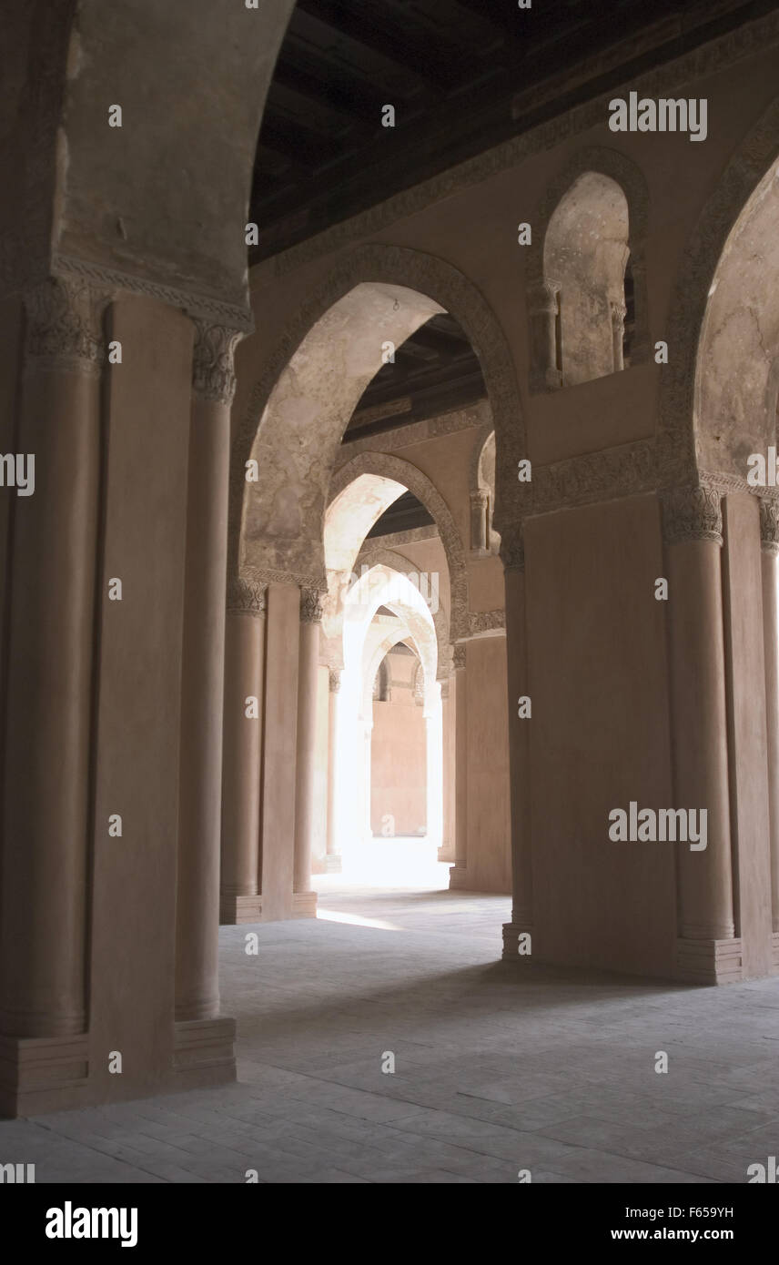 Abbasid art hi-res stock photography and images - Alamy