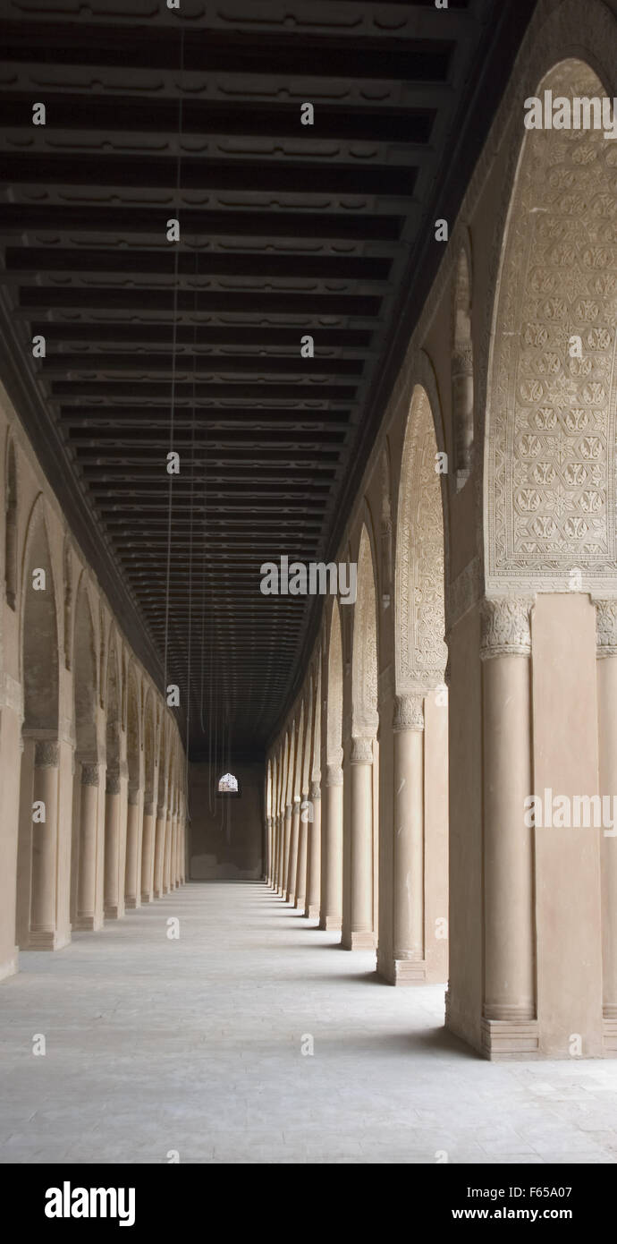 Abbasid art hi-res stock photography and images - Alamy