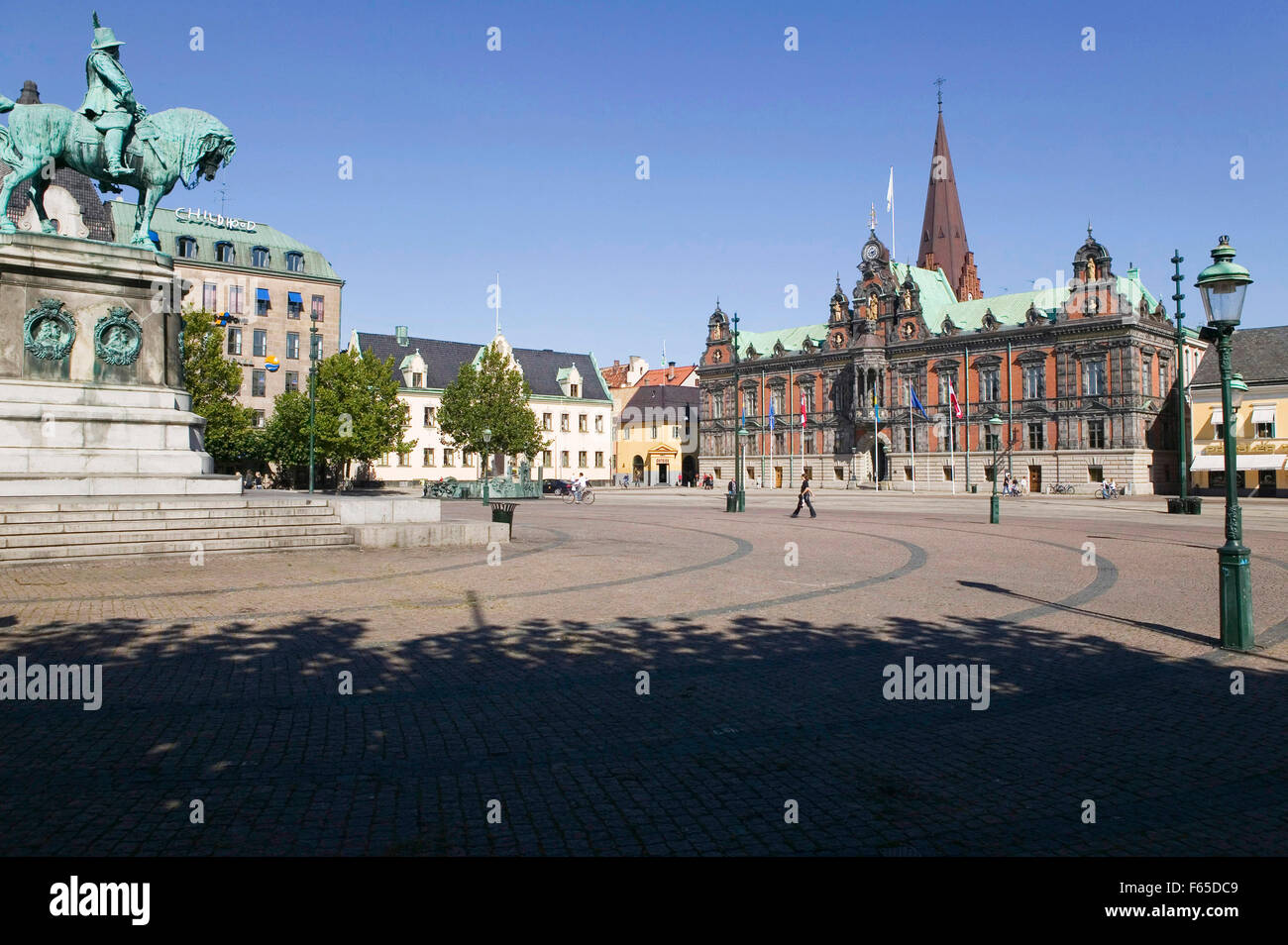 Statue of King Charles X Gustav at Stortorget square in Malmo, Sweden ...