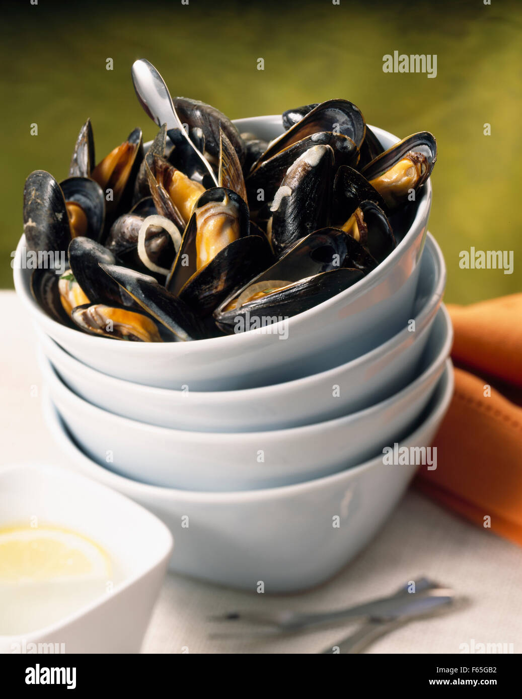 Mussel box hi-res stock photography and images - Alamy