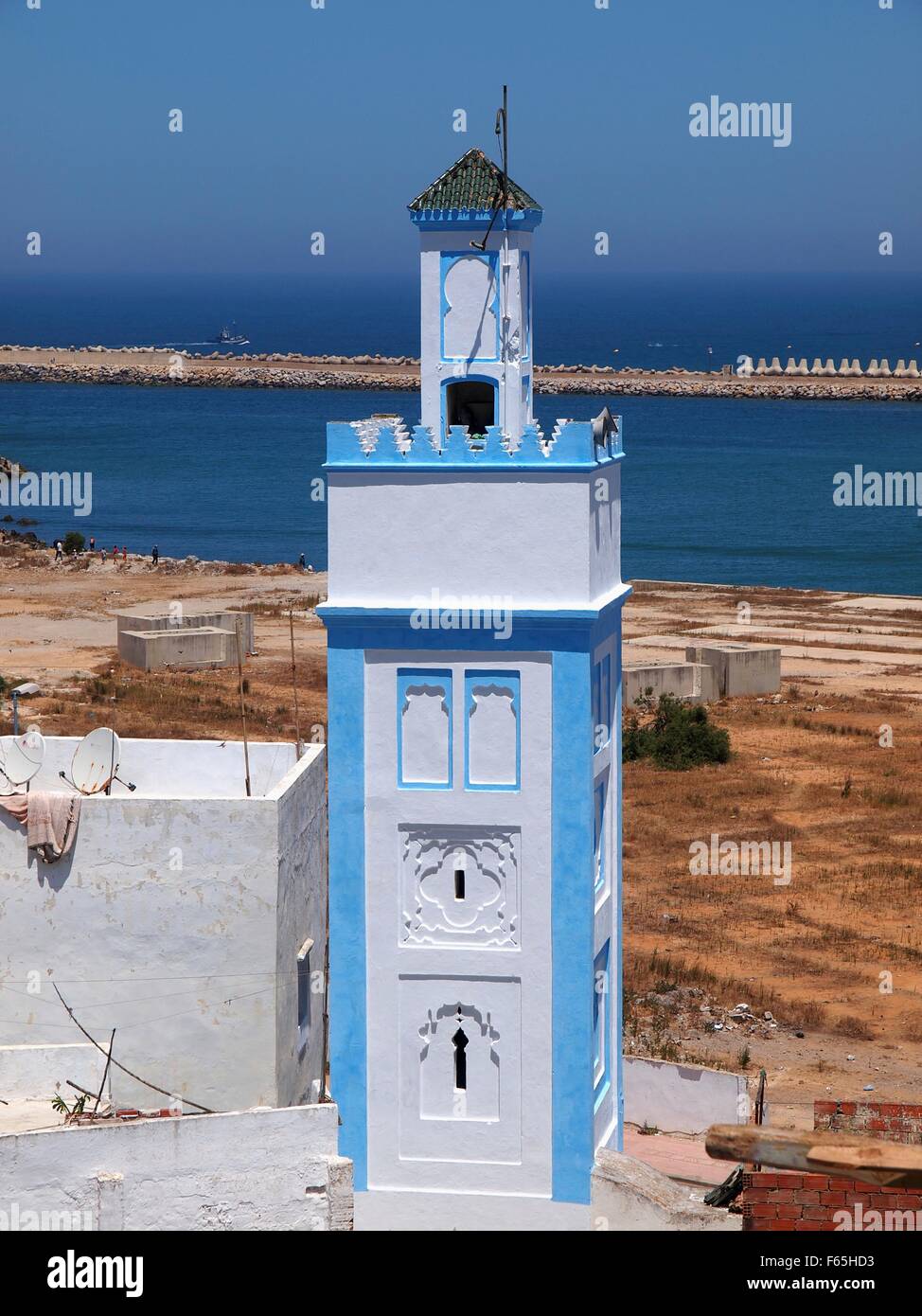 A minaret of a mosque in Larache, Morcco Stock Photo - Alamy