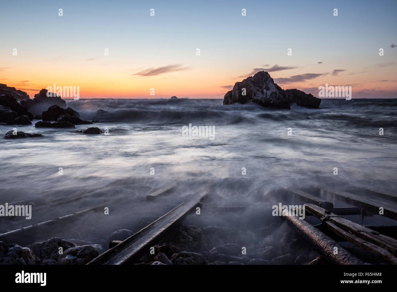Sunrise landscape at sea hi-res stock photography and images - Alamy