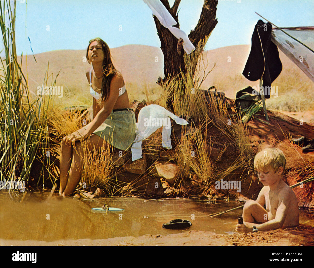 Walkabout Year : 1971 UK / Australia Director : Nicolas Roeg Luc Roeg ...