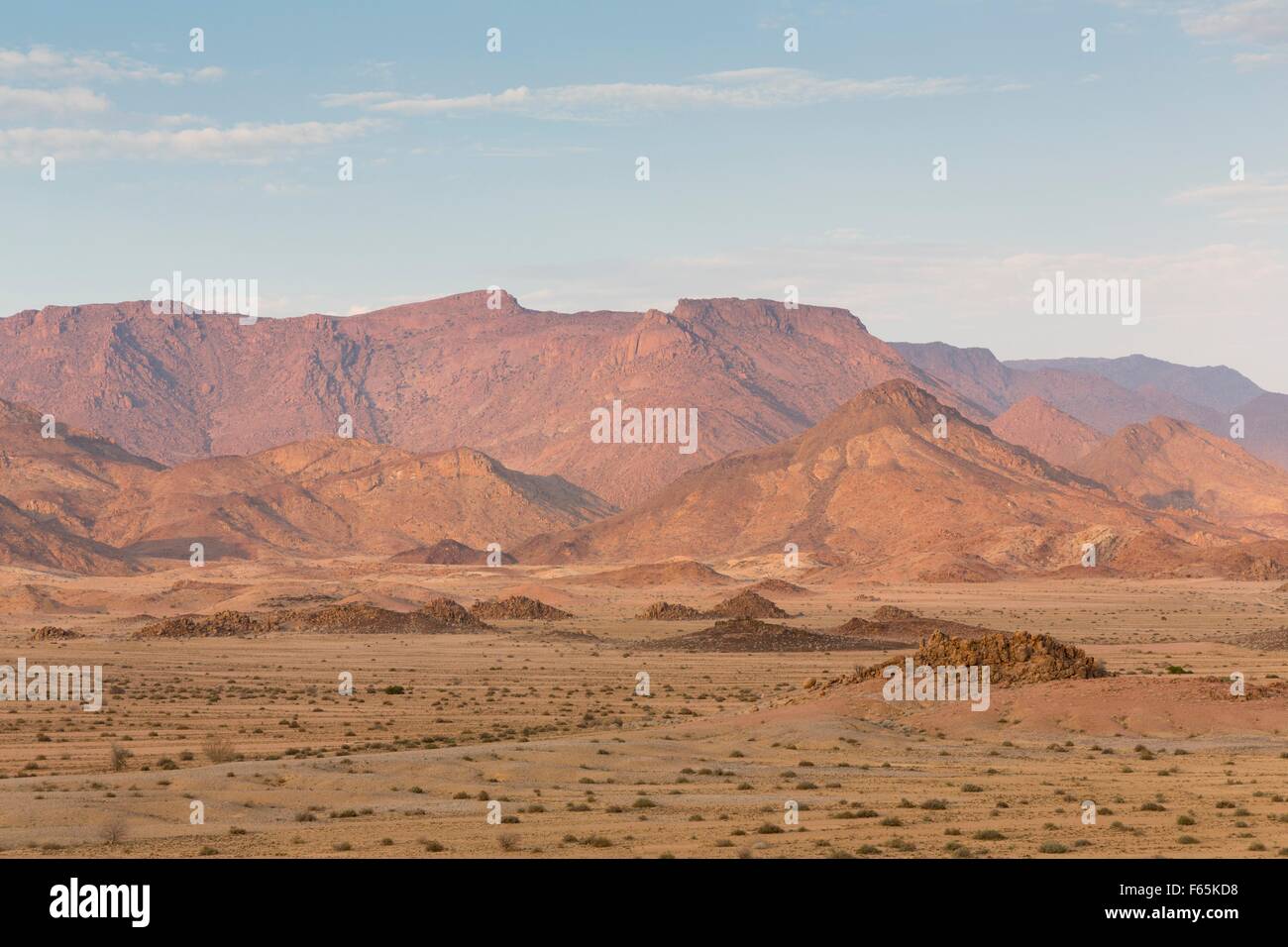 Brandberg mountain hi-res stock photography and images - Alamy