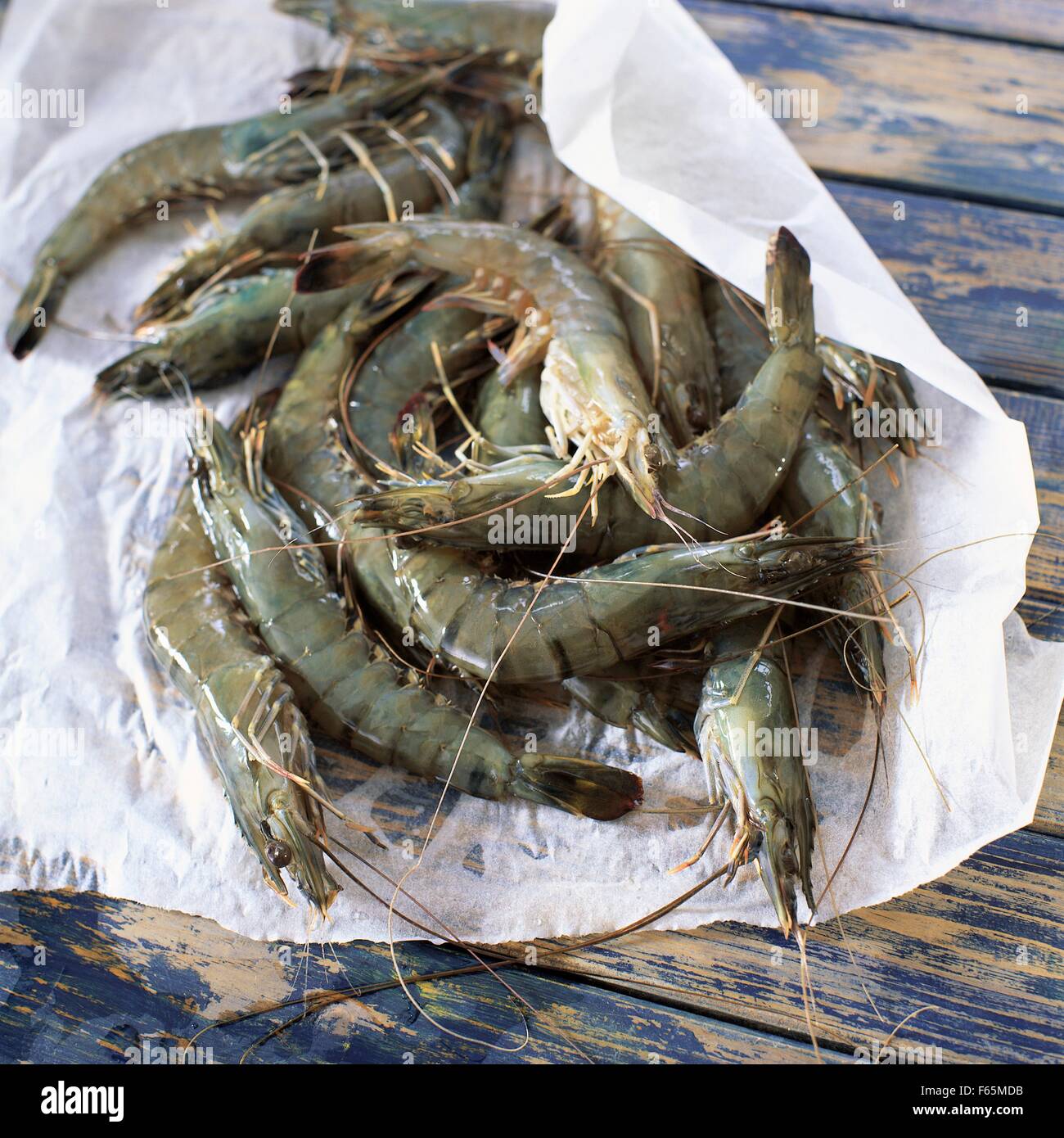 raw mediterranean prawns Stock Photo - Alamy