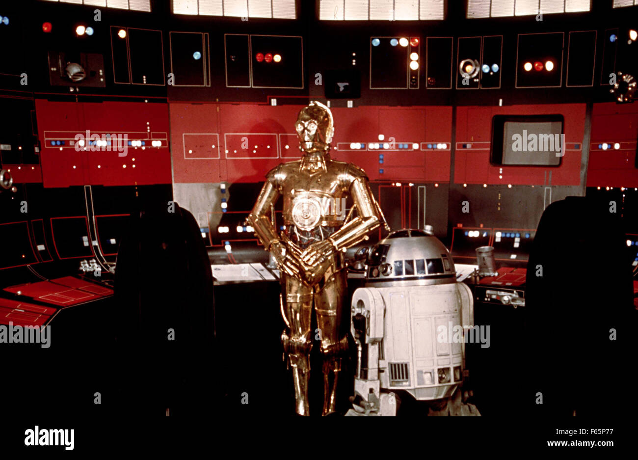 Star Wars: Episode IV - A New Hope Year : 1977 USA Director : George ...