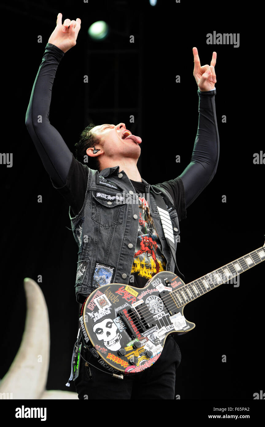 Matt heafy mat madiro trivium hi-res stock photography and images - Alamy