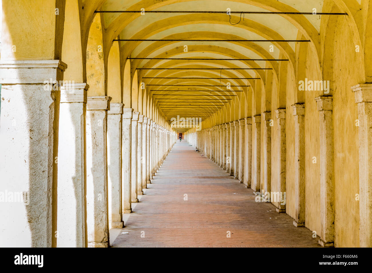 Archs of ancient porch in Italy Stock Photo - Alamy