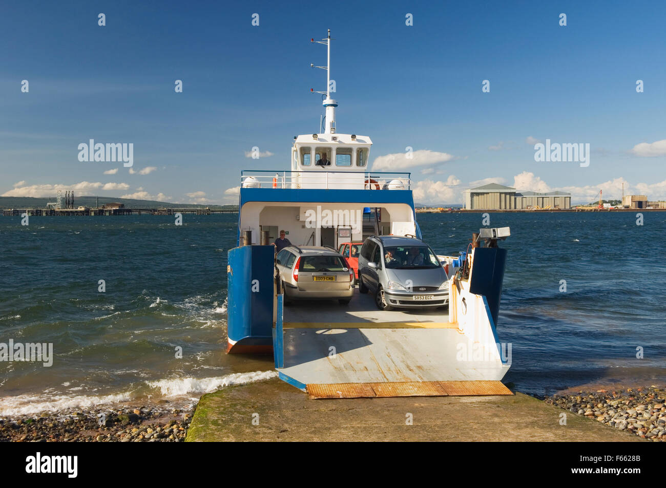 The four car ferry 'Cromarty Queen' which runs between Cromarty and ...