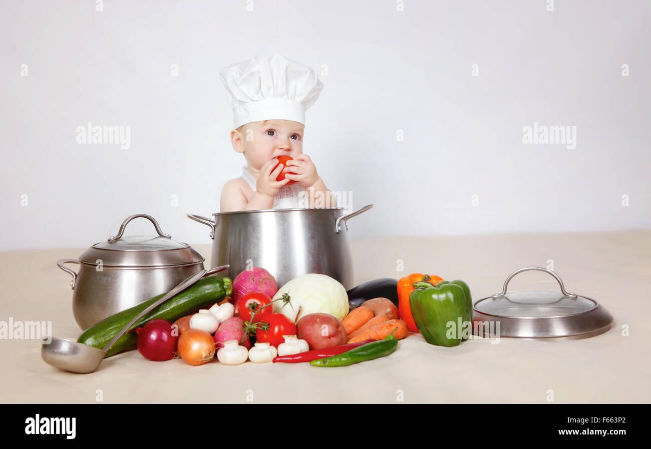 Little cook portrait Stock Photo - Alamy