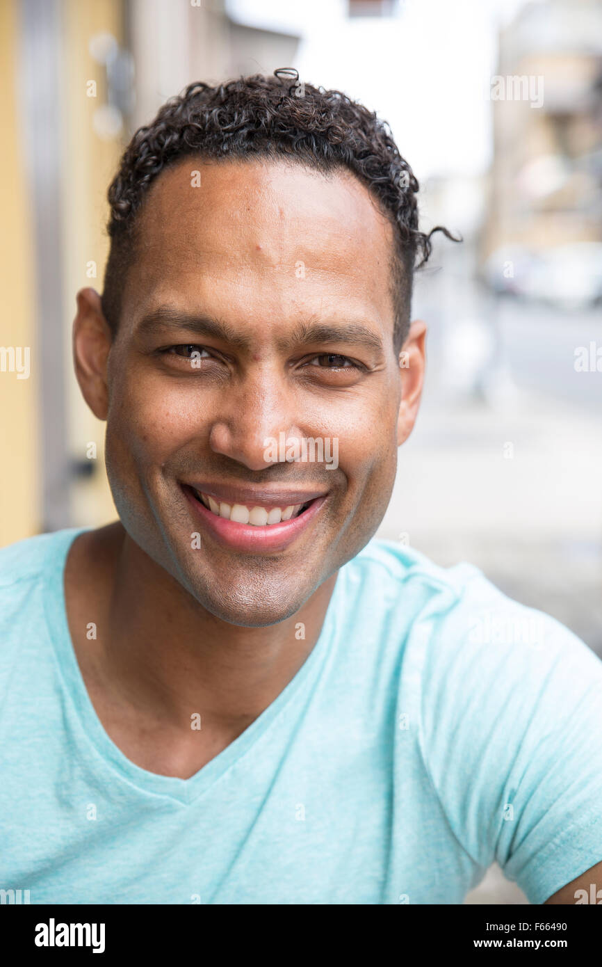 Wearing shorts and t shirt hi-res stock photography and images - Alamy