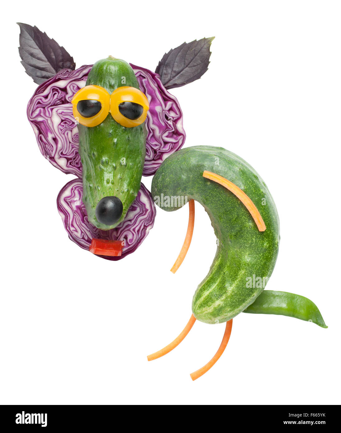 Funny wolf made of onion and cucumber Stock Photo - Alamy