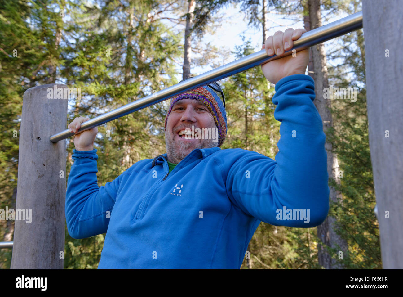 Pull ups hi-res stock photography and images - Alamy